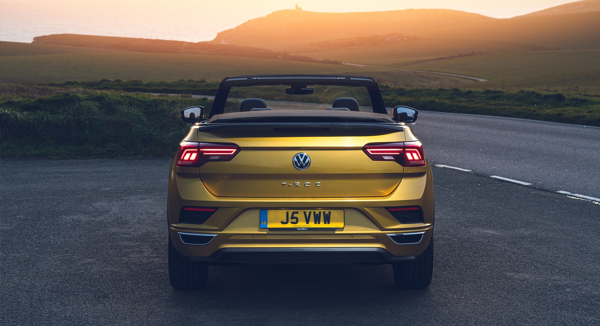 Volkswagen T-Roc Convertible? - AUTOMOTIVESBLOG